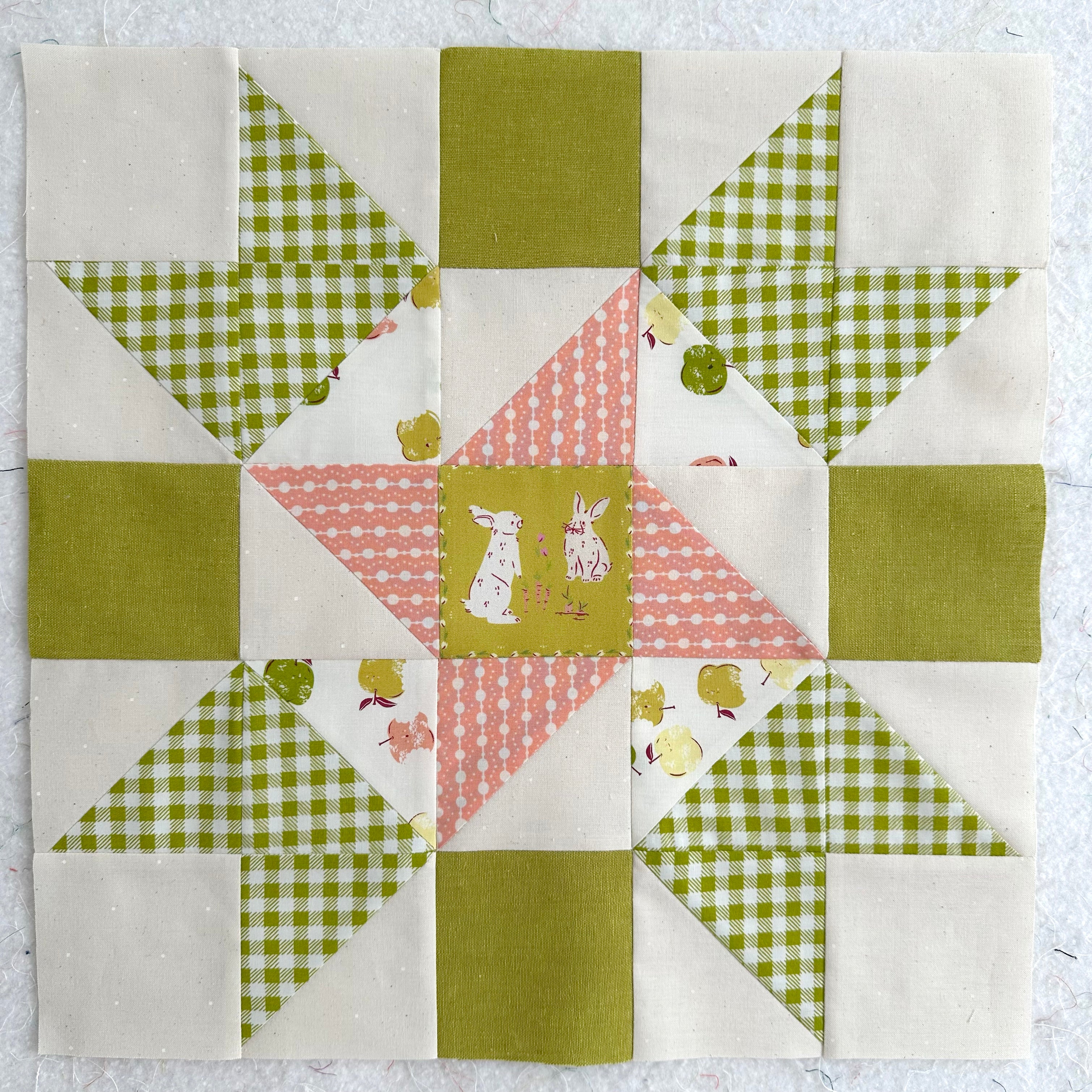 Lucy - Quilt Pattern - PAPER